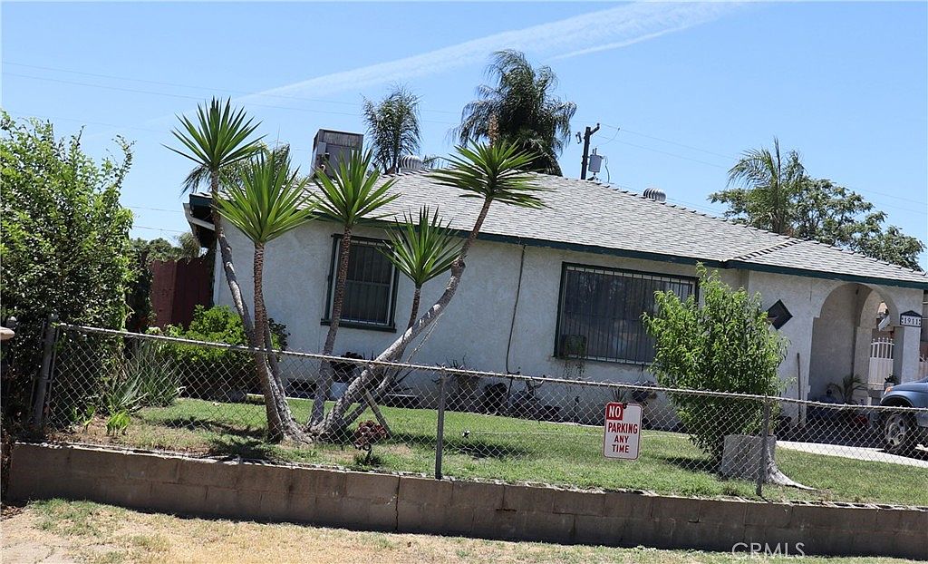 1911 Larcus Ave, Bakersfield, CA 93307 | Zillow