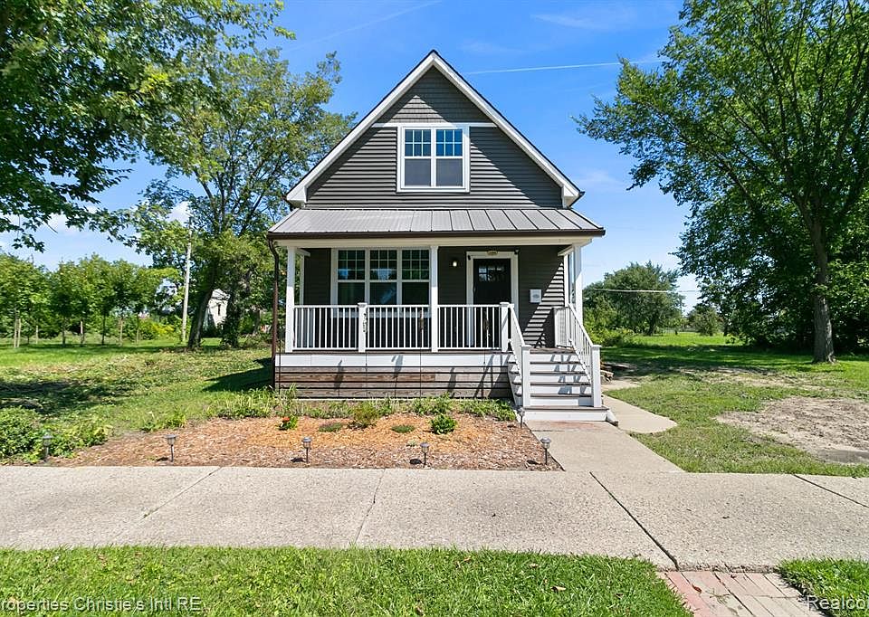 1608 Fairview St, Detroit, MI 48214 | Zillow