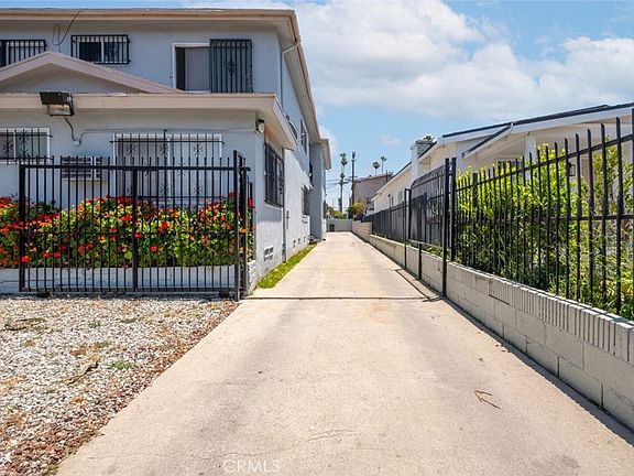 6606 Denver Ave, Los Angeles, CA 90044 | MLS #SR25155024 | Zillow