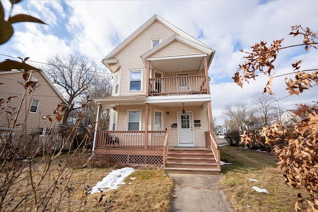 717 Elm St, West Springfield, MA 01089 | Zillow