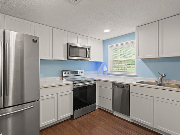 4801 Bayou Shores Dr, Coden, AL 36523 | MLS #352539 | Zillow