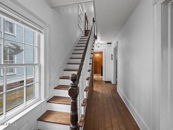 409 Hancock Street New Bern Nc 28560 Mls 100453664 Zillow