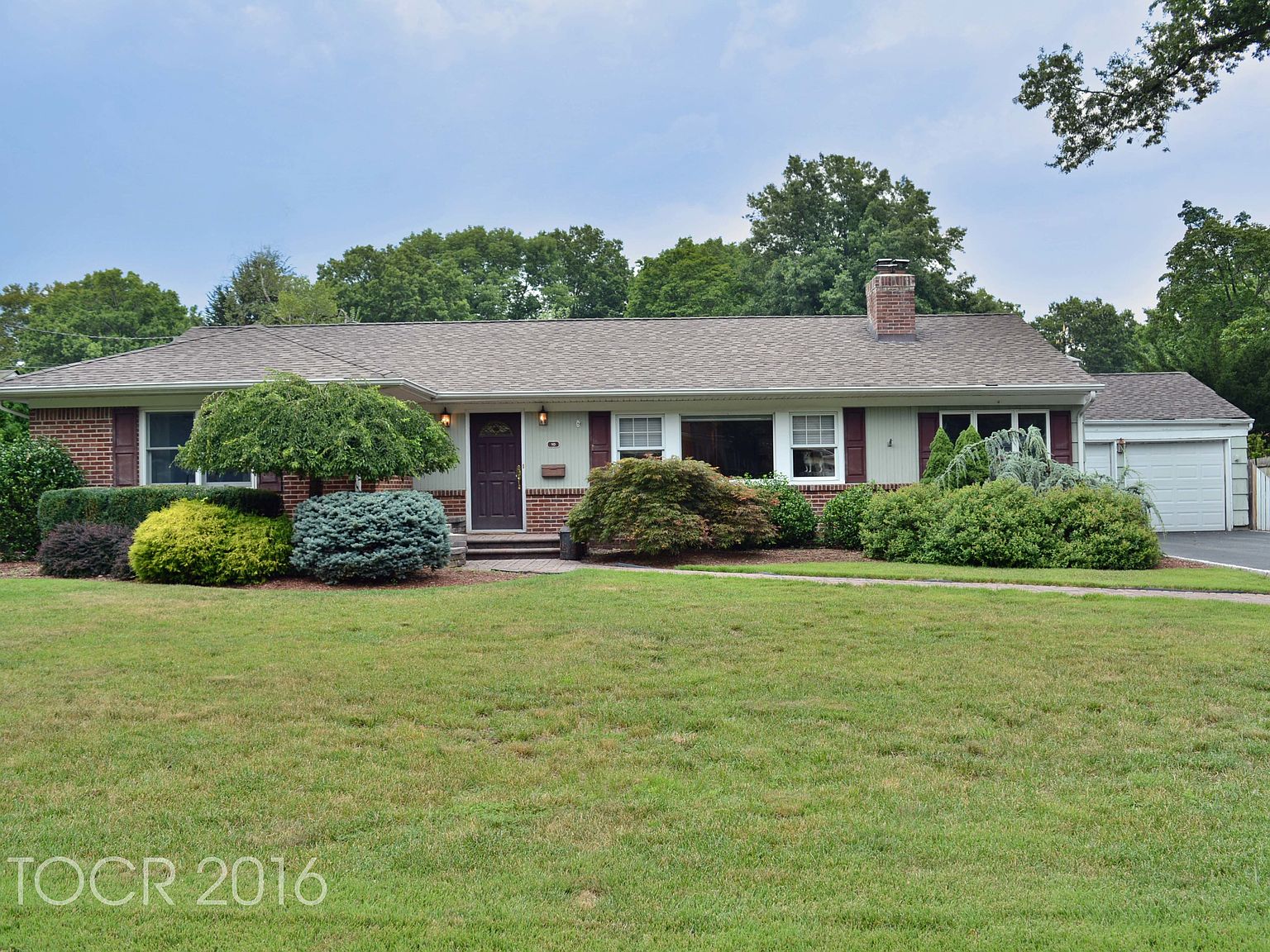 10 Crosley Ter, Hillsdale, NJ 07642 | Zillow