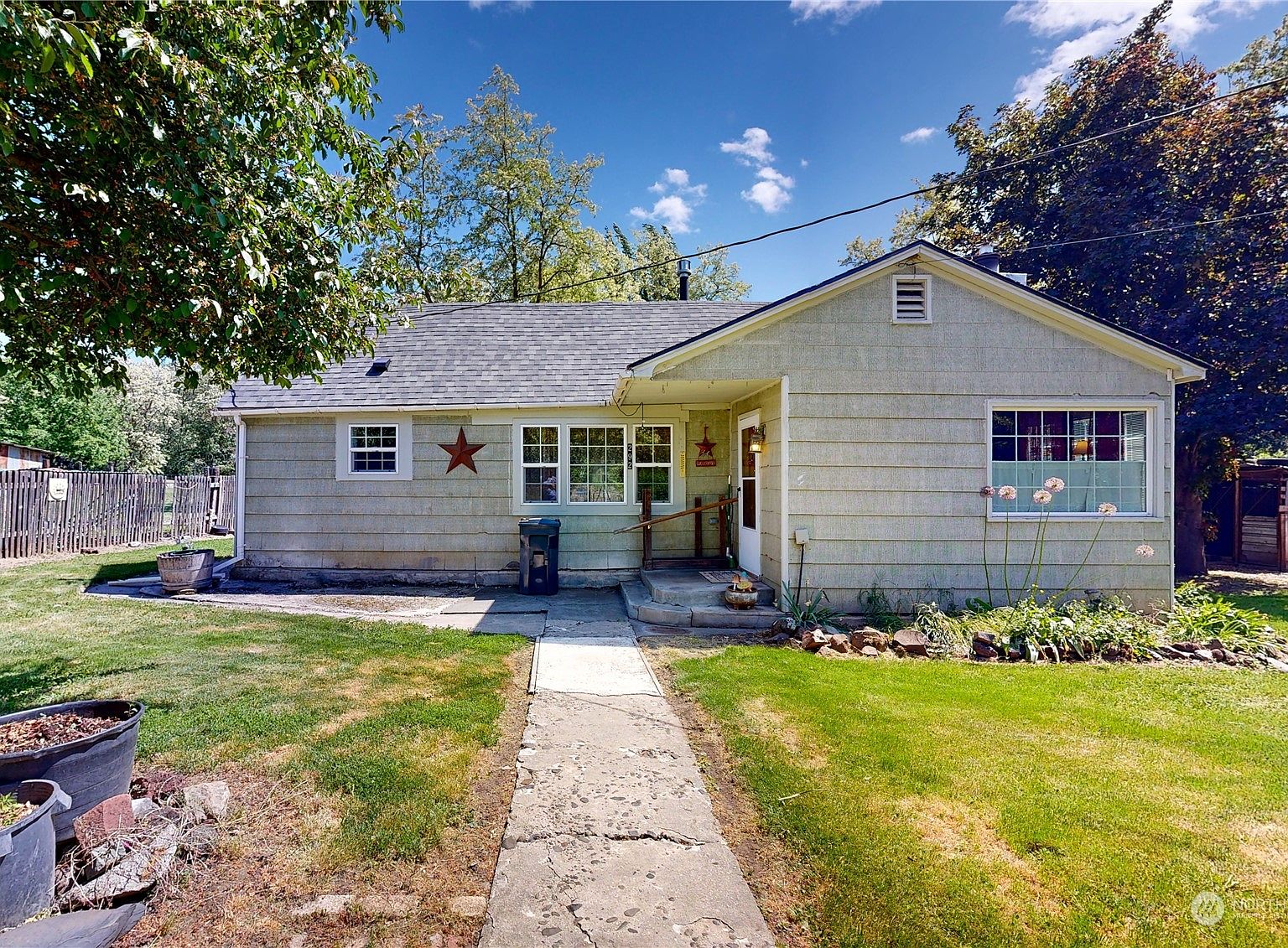 292 First Street, Dixie, WA 99329 | Zillow