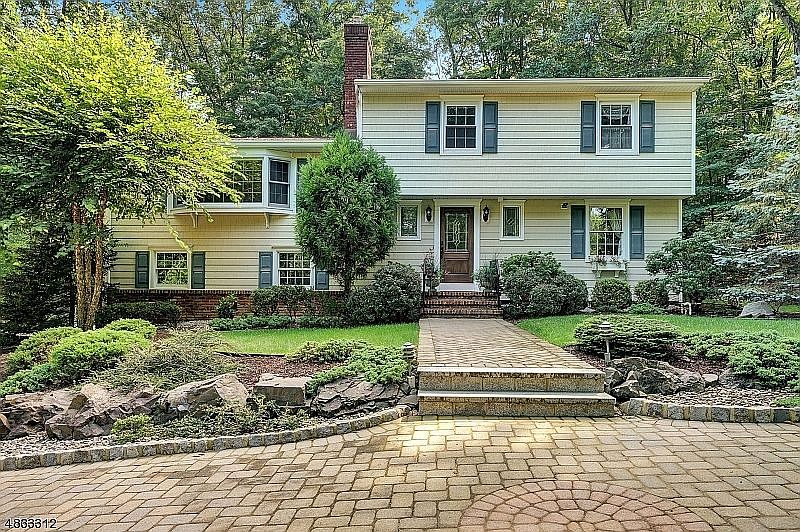 9 Loriann Rd, Warren, NJ 07059 | Zillow