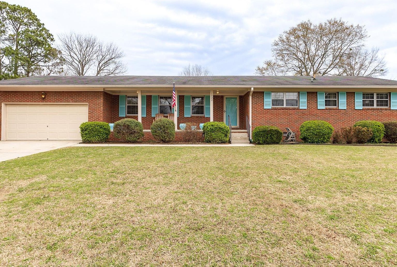 1222 Eleanor Dr SW, Decatur, AL 35601 | Zillow