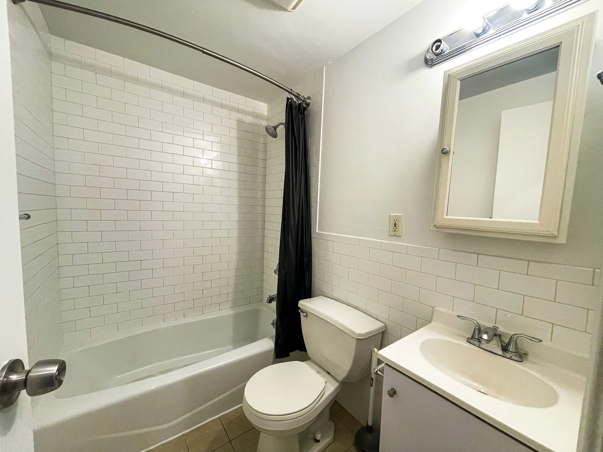578 Broadway #3F in Williamsburg, Brooklyn | StreetEasy