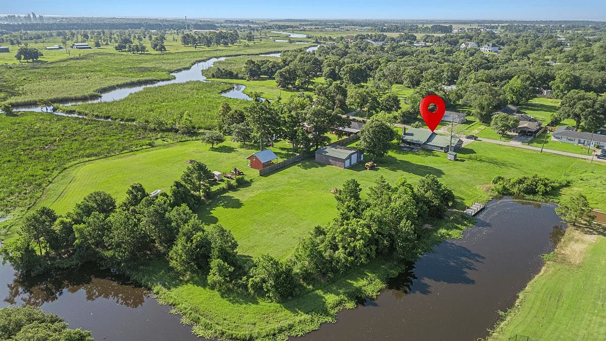 3201 Patillo Rd, Orange, TX 77630 | MLS #248886 | Zillow