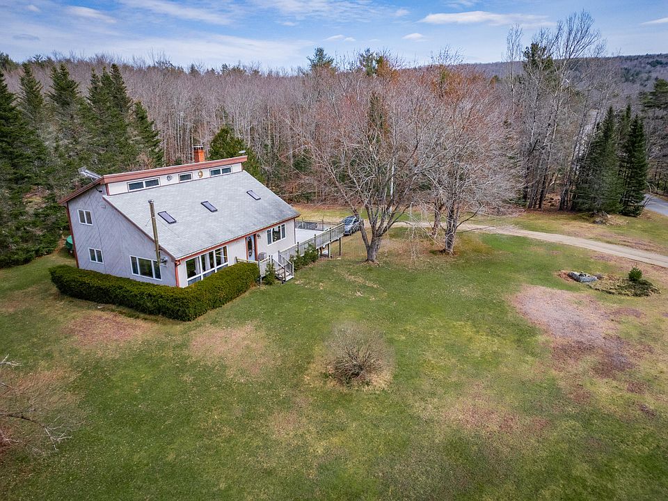 2833 North Union Road, Union, ME 04862 | Zillow