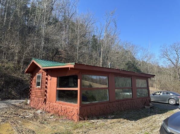 Pleasant Shade TN Real Estate - Pleasant Shade TN Homes For Sale | Zillow