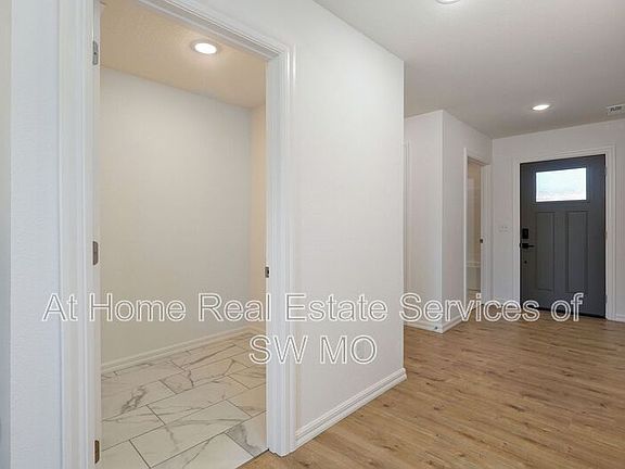 5634 W Mangrove St, Springfield, MO 65802 | Zillow