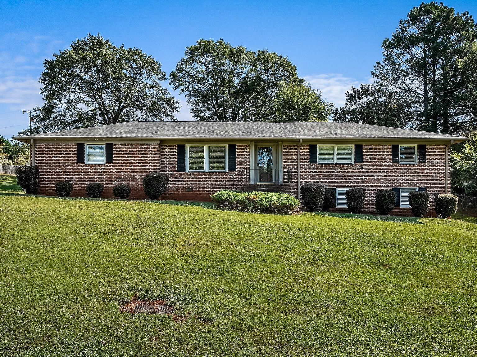 2402 Old Stone Dr, Anderson, SC 29621 | Zillow