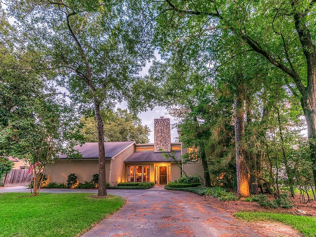 7619 Edgeway Dr, Houston, TX 77055 | Zillow