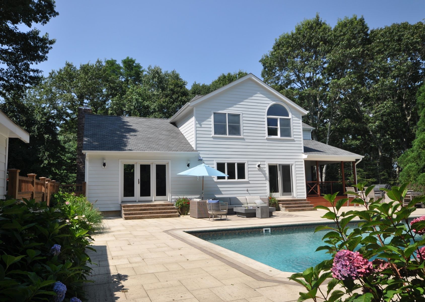 4 Worchester Ct, Bridgehampton, NY 11932 | Out East