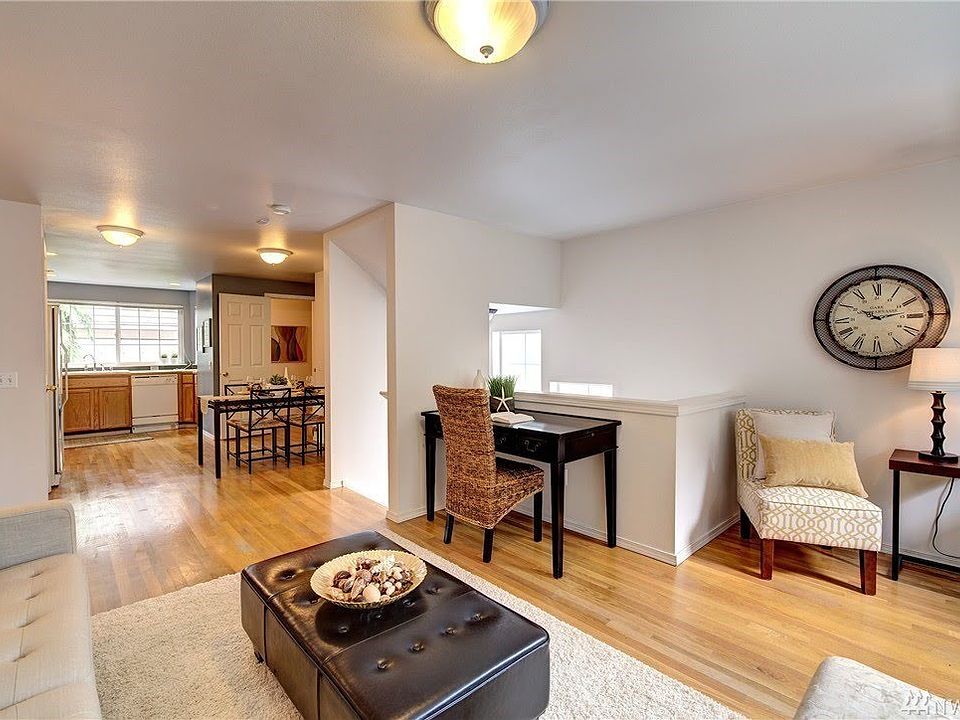 1211 NE 135th St, Seattle, WA 98125 | Zillow