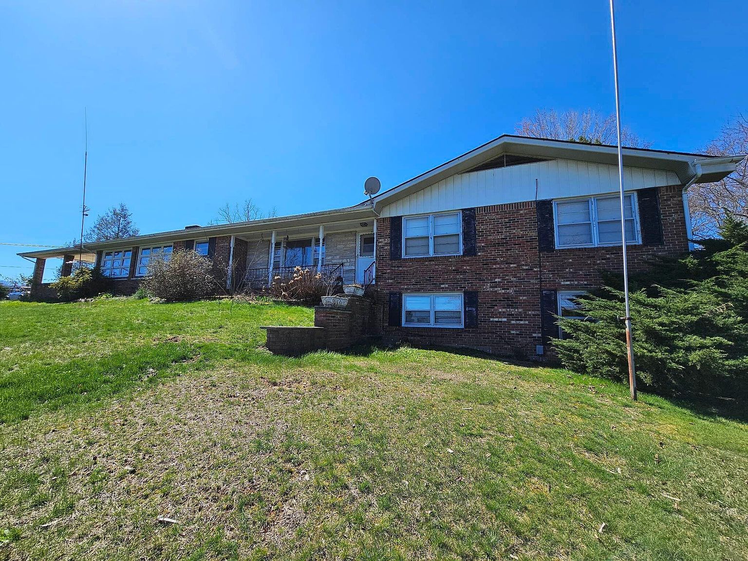 38330 Wilderness Rd, Jonesville, VA 24263 | MLS #9949363 | Zillow