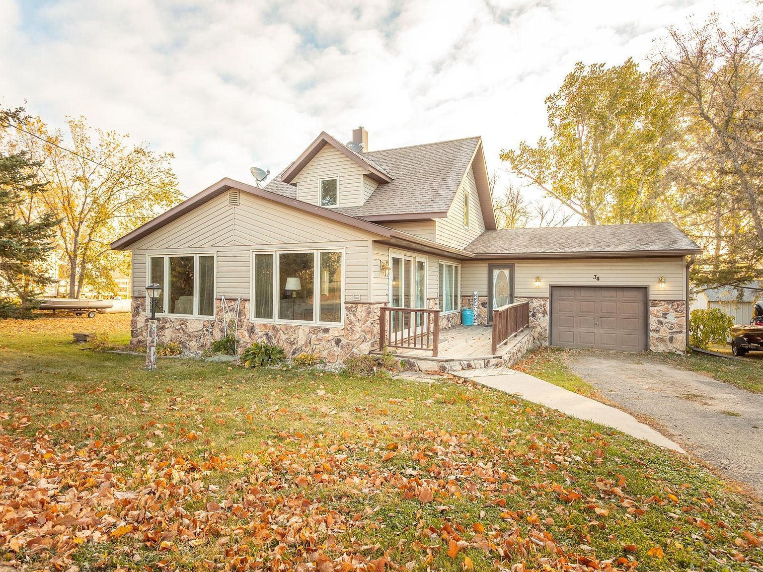 34 Eastern Ave, Vining, MN 56588 | Zillow
