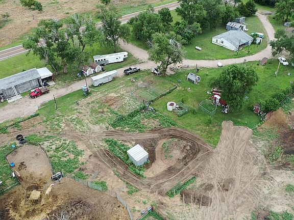 326 W Highway 23, Wellfleet, NE 69170 | MLS #11327056 | Zillow