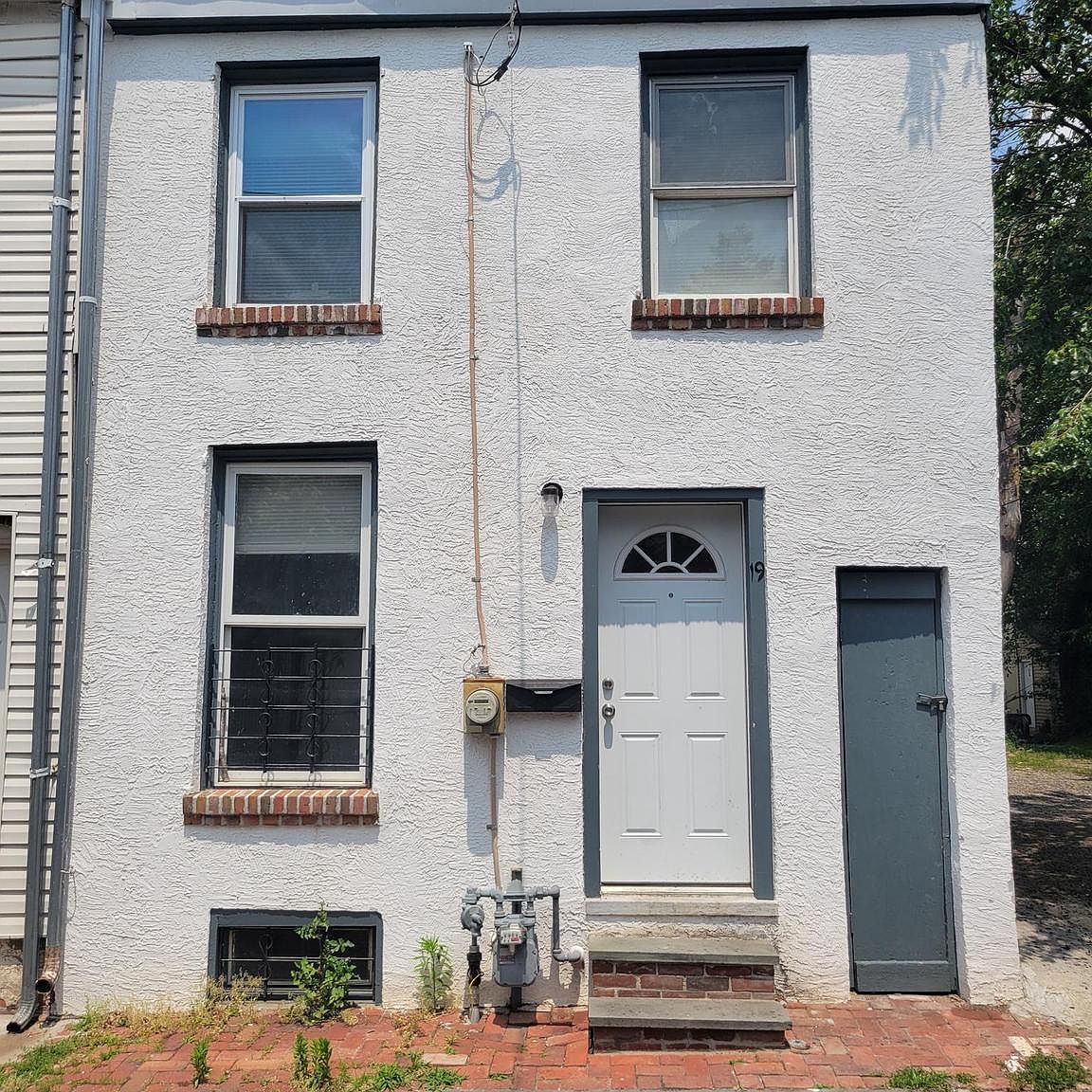 19 E Blackberry Aly Norristown Pa 19401 Zillow