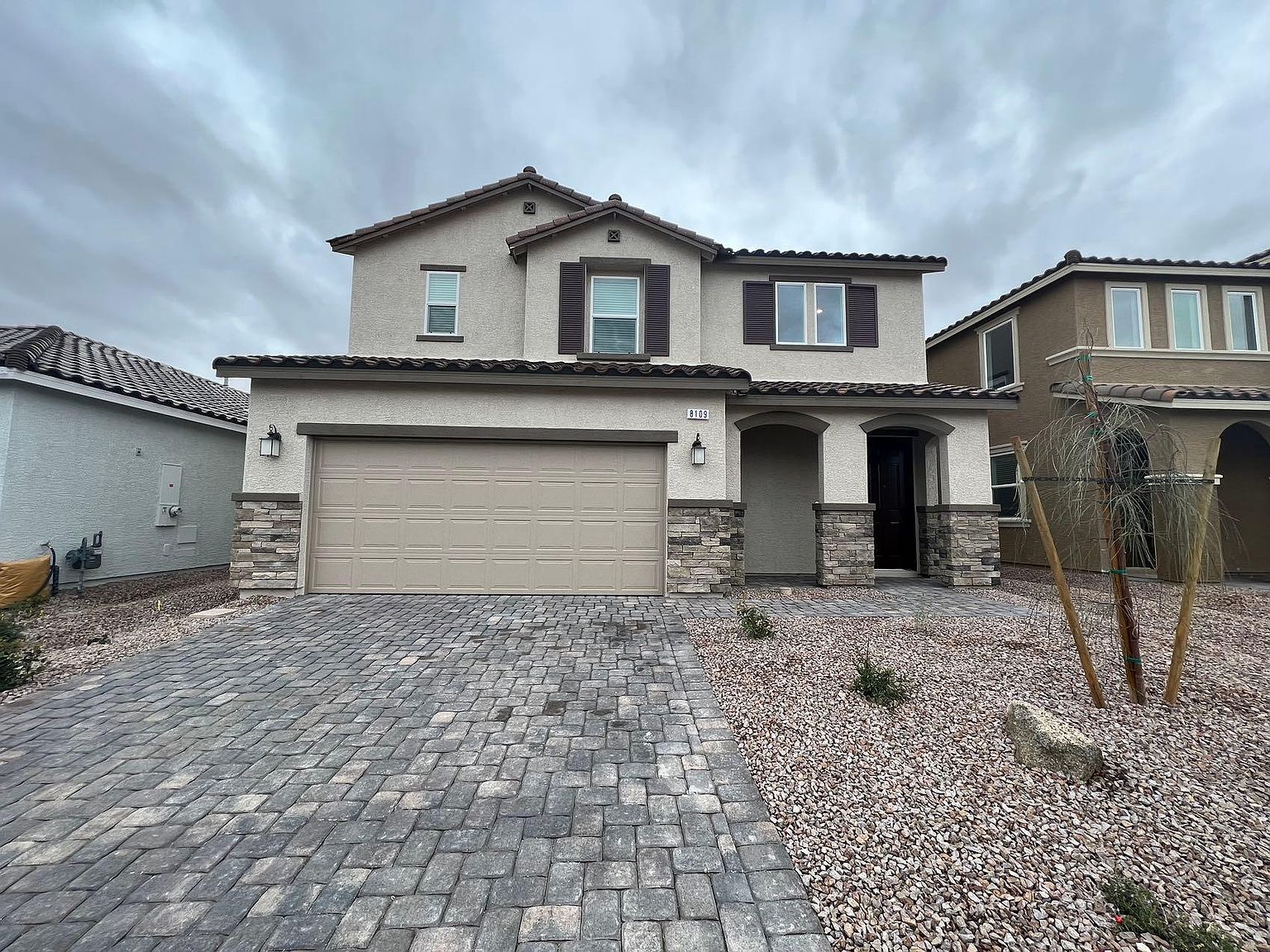 8109 Minavalle Ave, Las Vegas, NV 89113 | Zillow