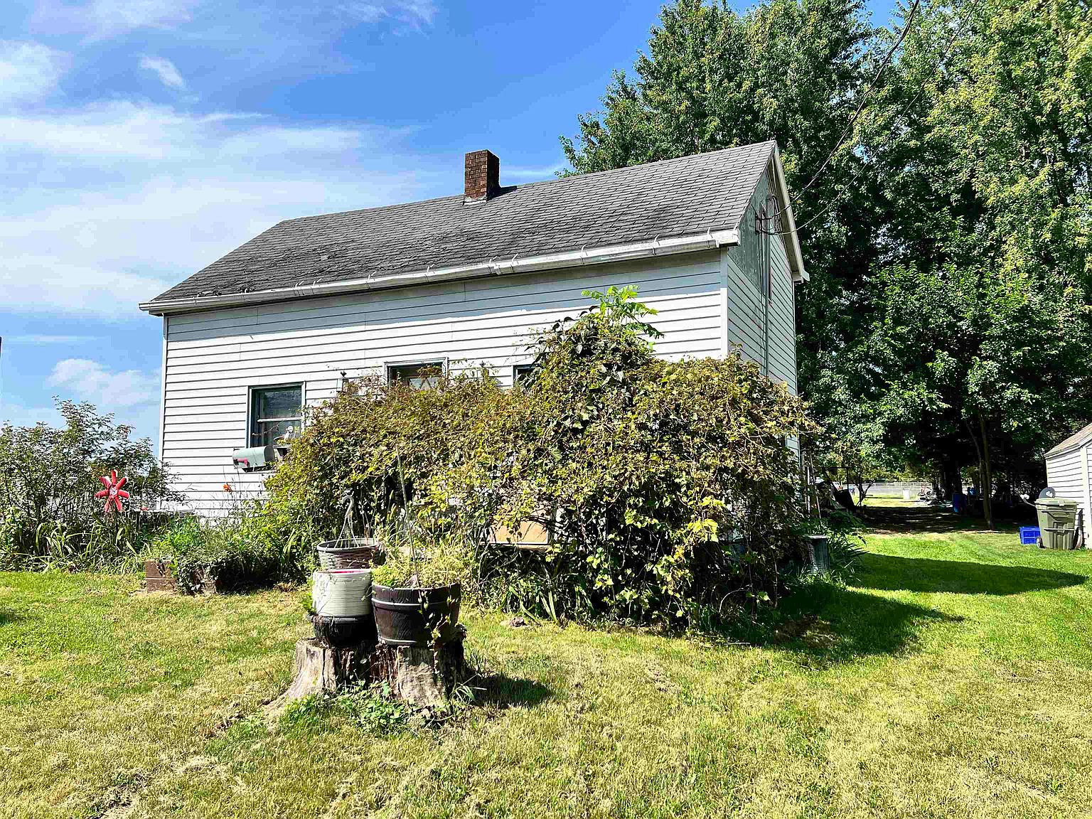 5701 Finnegan Lake Rd, Gillett, WI 54124 | Zillow