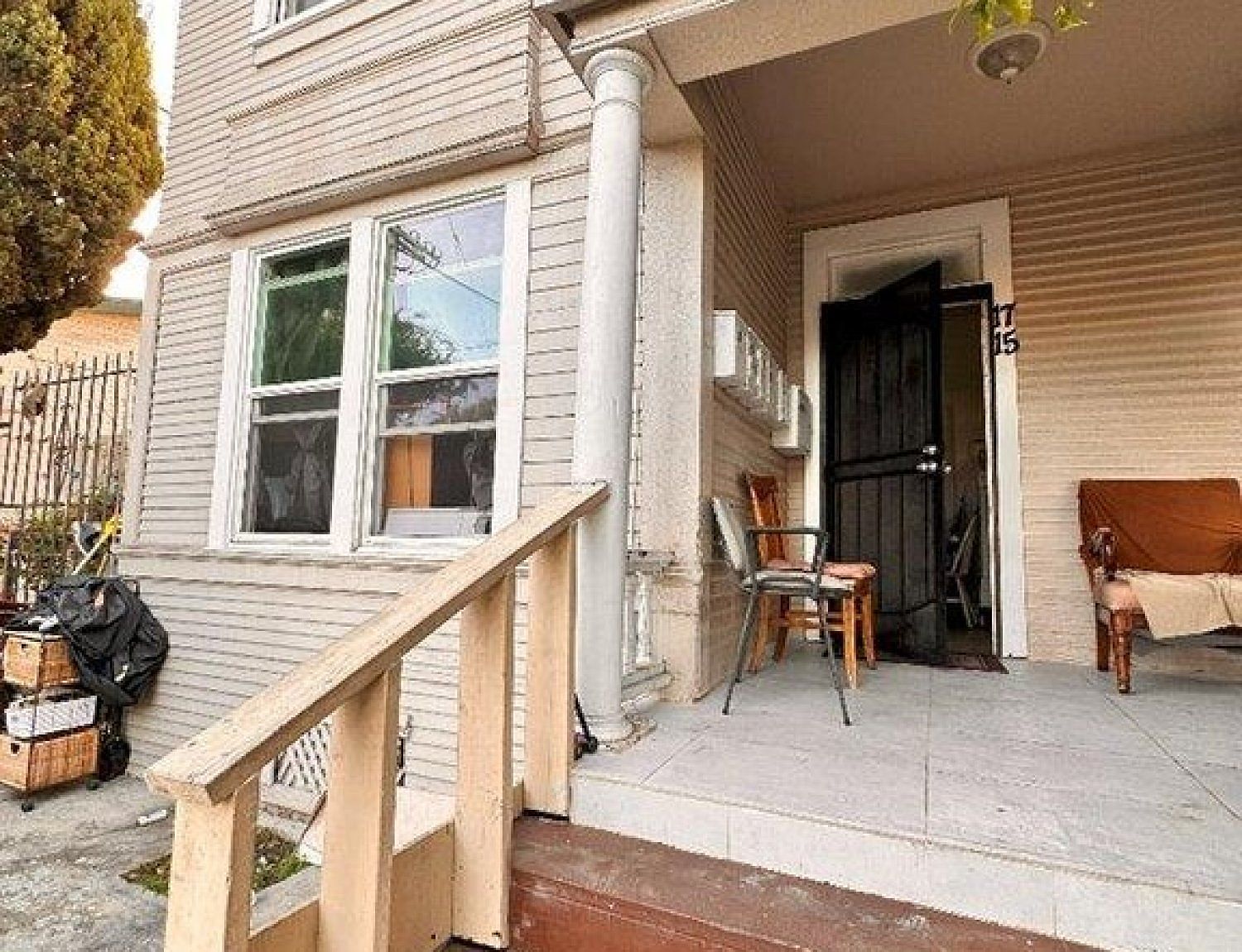 1715 Toberman St, Los Angeles, CA 90015 | MLS #CV25031274 | Zillow