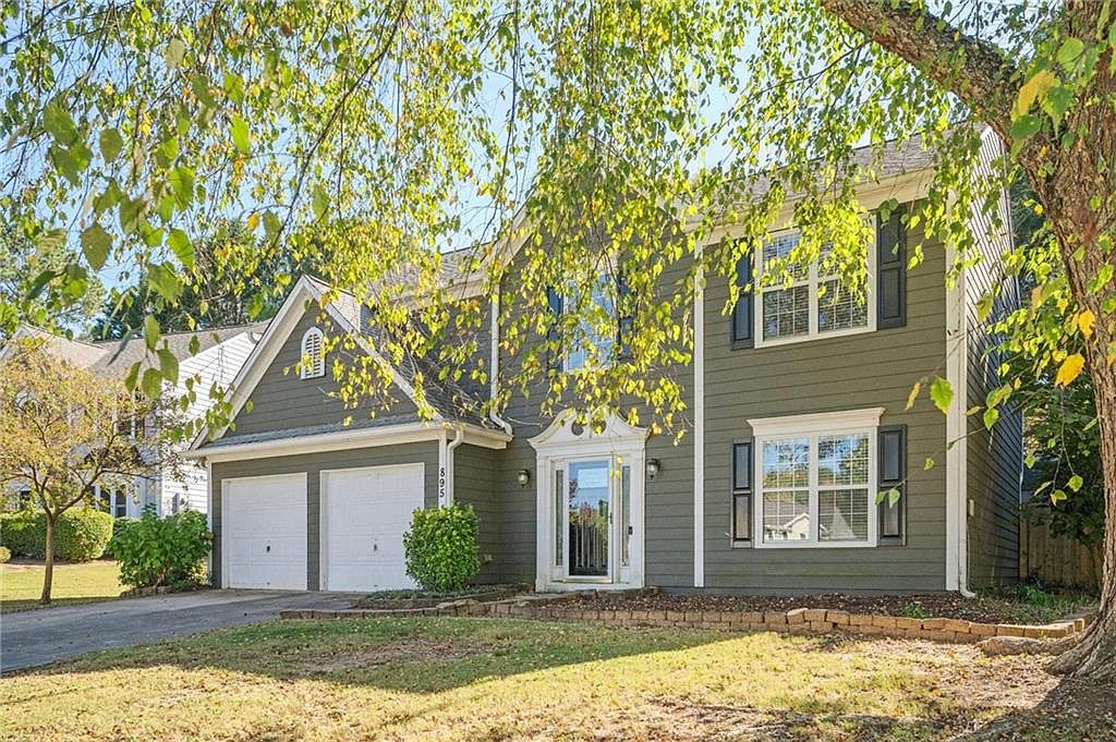895 Underhill Ct, Sugar Hill, GA 30518 | Zillow