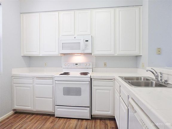 1 Crescent Way APT 1302, San Francisco, CA 94134 | Zillow