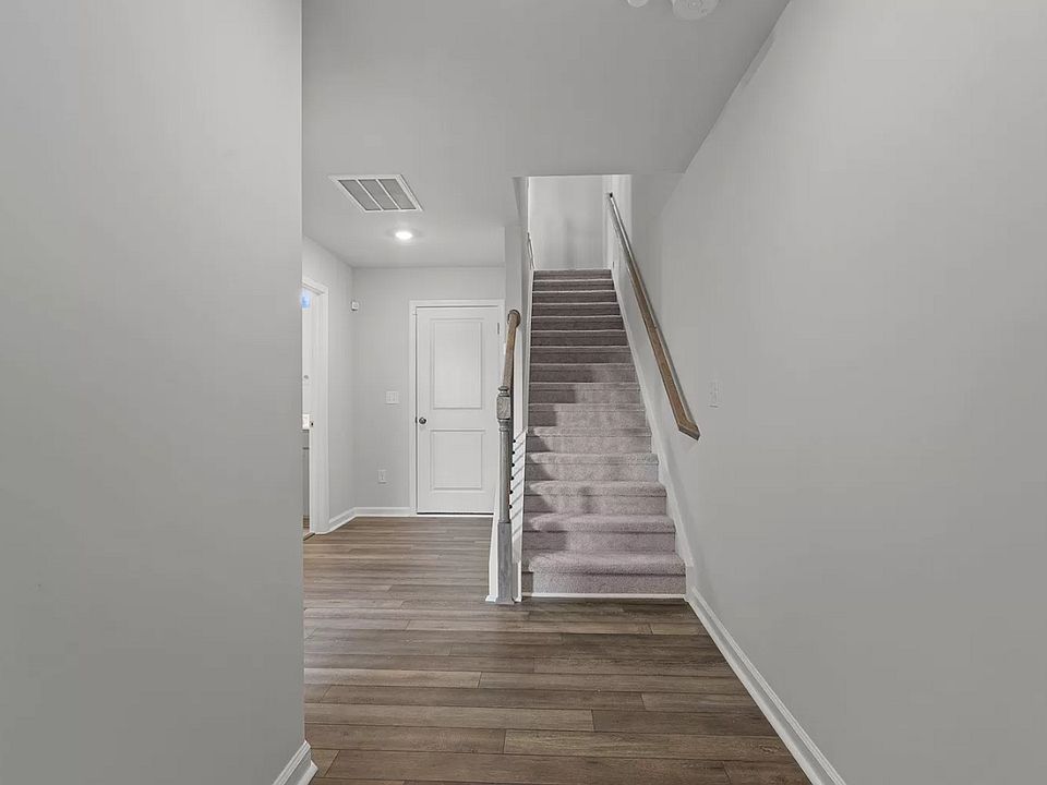 40 Lavender Ln Clayton NC | Zillow