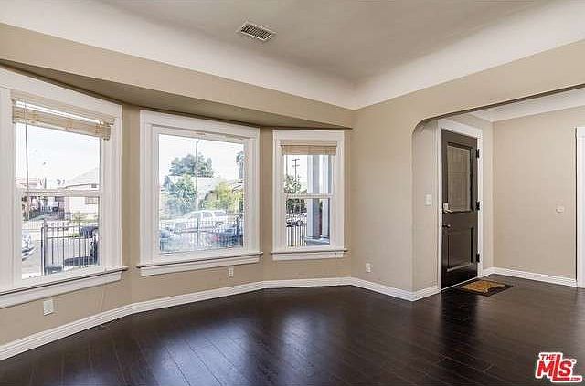 4055 Wall St Los Angeles CA | Zillow