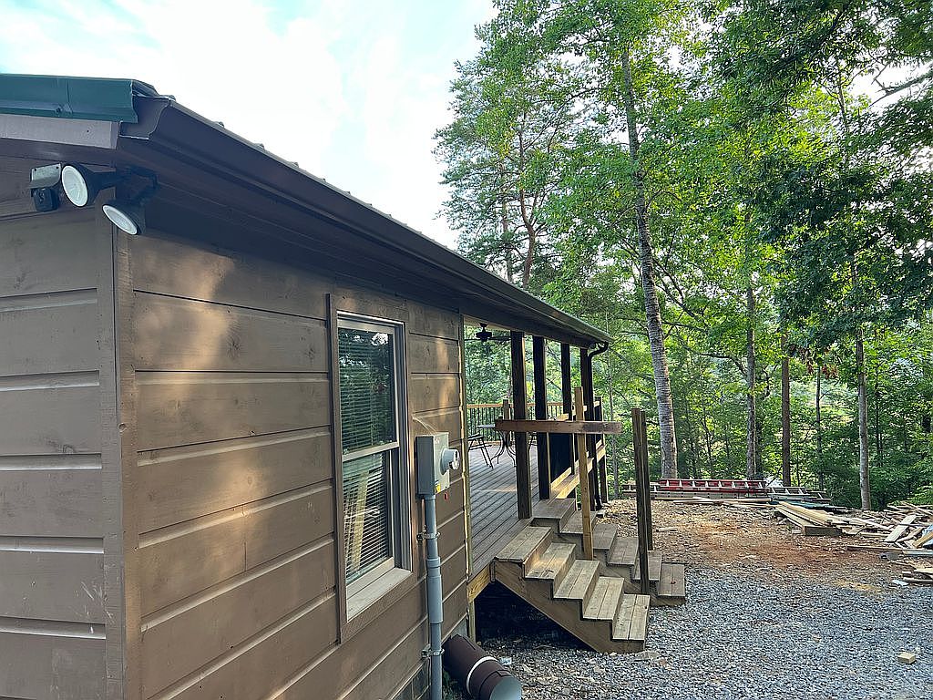1704 Red Fox Ridge Way, Sevierville, TN 37862 | Zillow