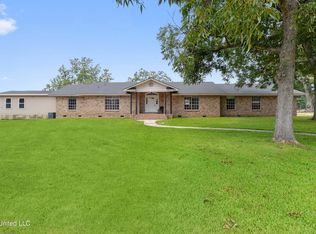 207 Sunset Dr, Lucedale, MS 39452 | MLS #4089368 | Zillow