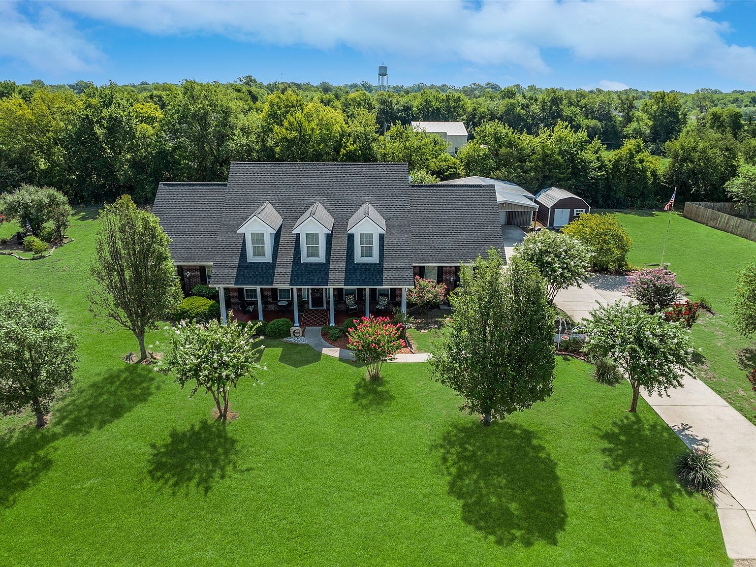 510 N McClendon St, Leonard, TX 75452 | MLS #20793936 | Zillow