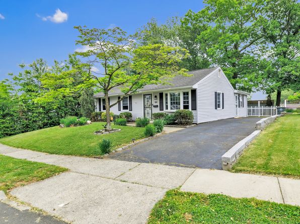 Milford CT Real Estate - Milford CT Homes For Sale | Zillow