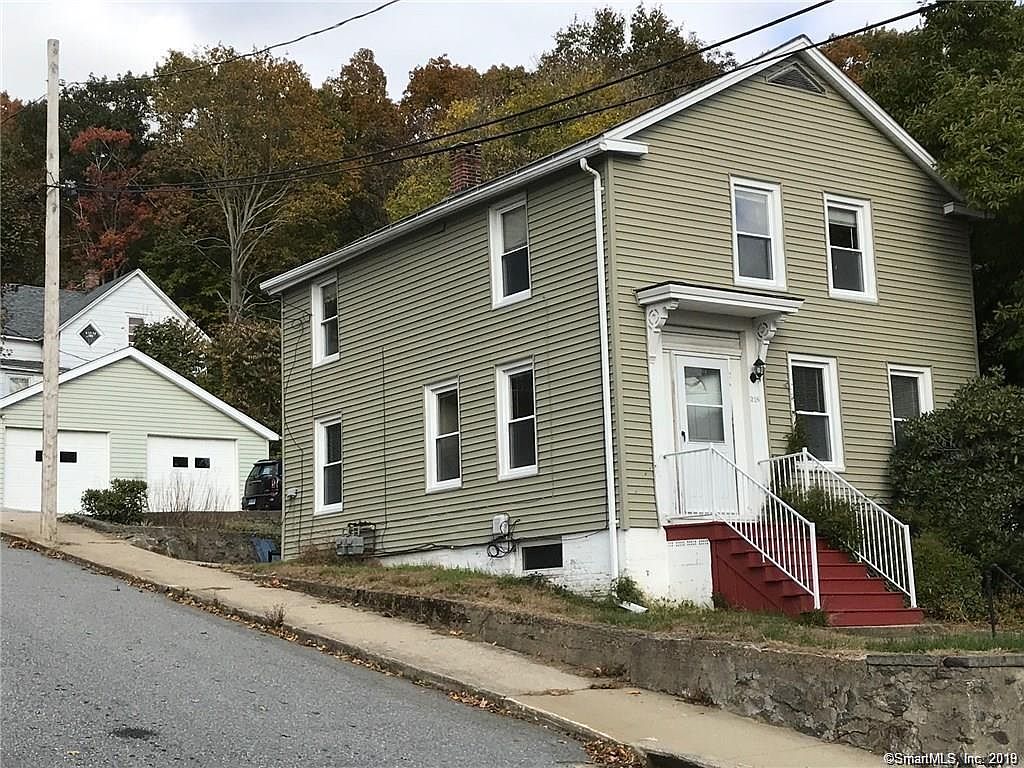 218 Broad St, Norwich, CT 06360 | Zillow