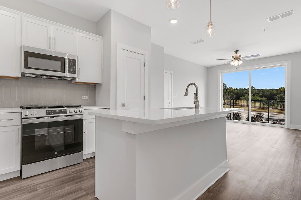 712 Urban Grange Way, Suwanee, GA 30024 | Zillow