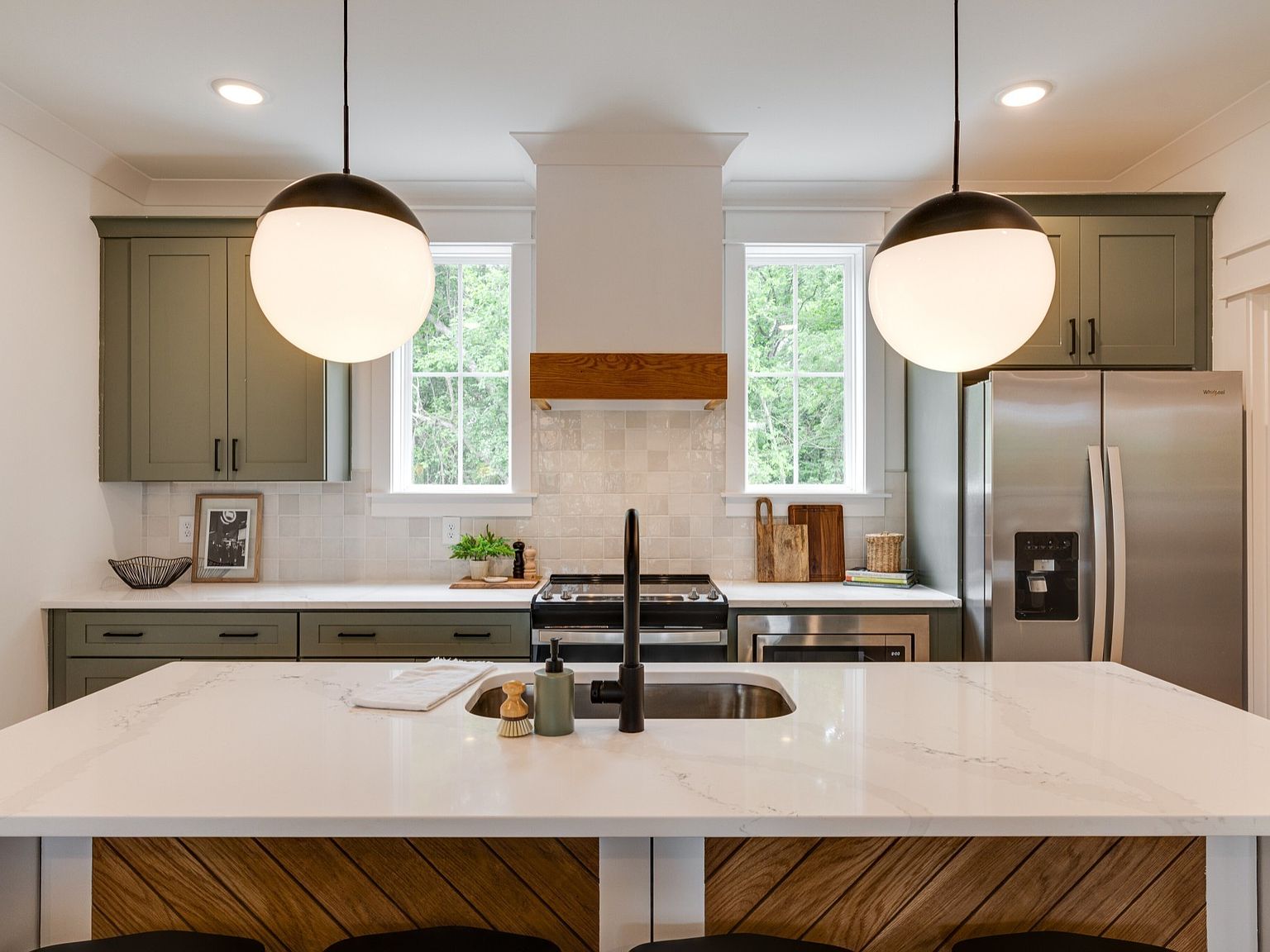 2024 Maple View Ln, Nashville, TN 37207 | Zillow