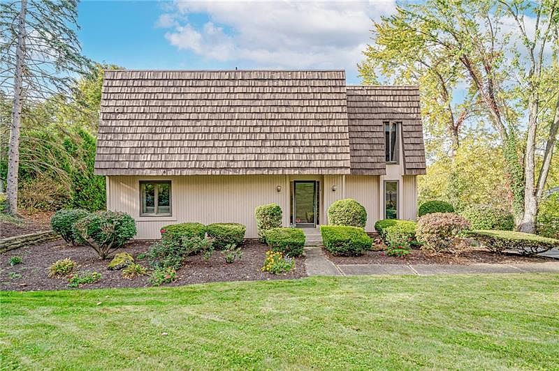 575 Trotwood Ridge Rd, Pittsburgh, PA 15241 | MLS #1628810 | Zillow