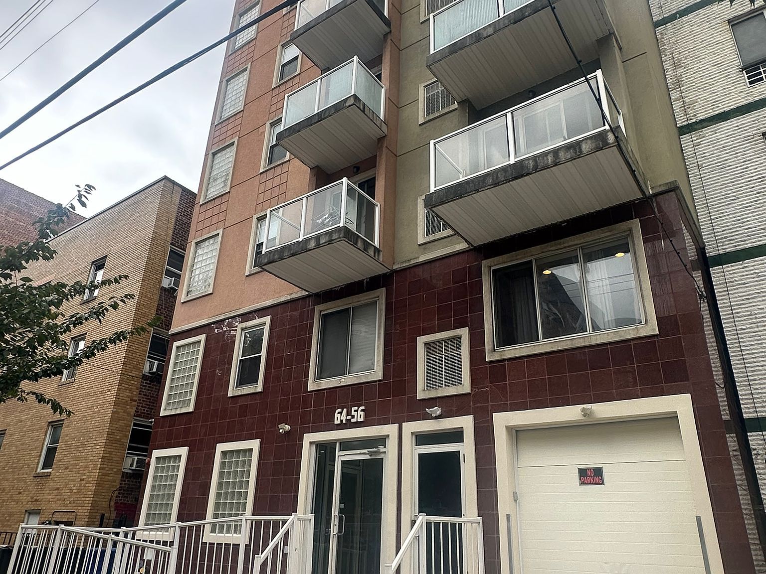 6456 Booth St APT 402, Rego Park, NY 11374 | Zillow