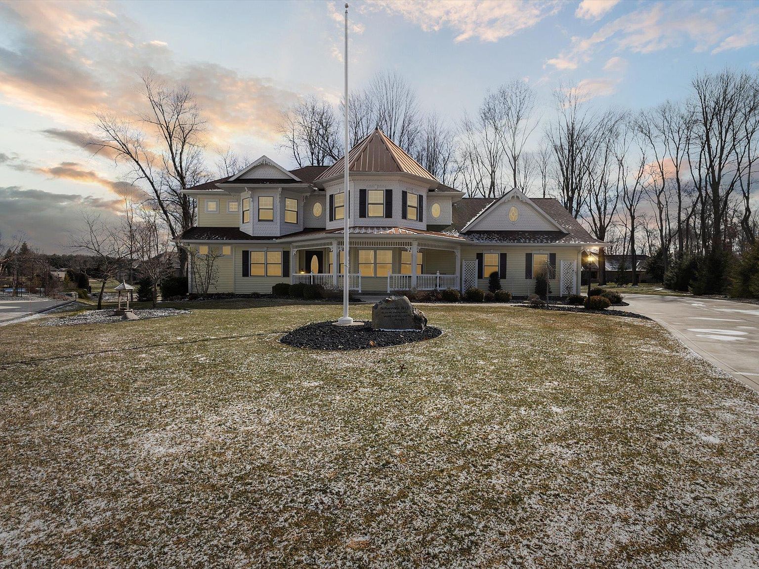 51614 Copper Forest Ln, Granger, IN 46530 | MLS #202405394 | Zillow