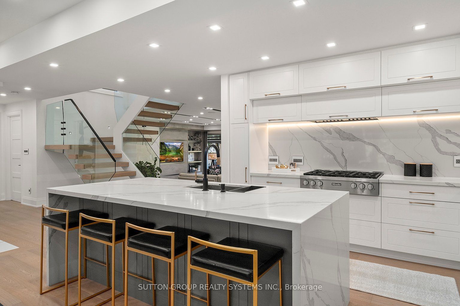 146 Martin Grove Rd, Toronto, ON M9B 4K9 | Zillow