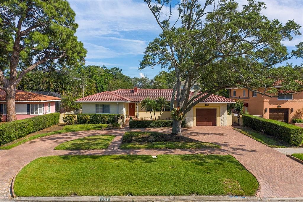 251 Snell Isle Blvd NE, Saint Petersburg, FL 33704 | MLS #U8198281 | Zillow