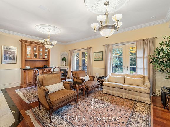 55 Pine Ridge Dr, Toronto, ON M1M 2X6 | MLS #E8034028 | Zillow