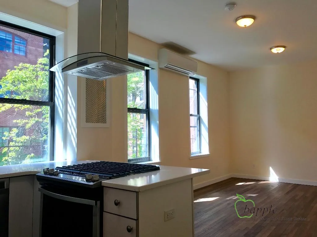 200 Spring Street #8 in Soho, Manhattan | StreetEasy