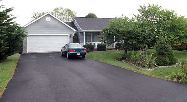 31 Spring Ridge Dr, Stuarts Draft, VA 24477 | Zillow