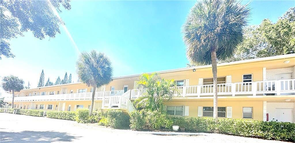 560 SE 2nd Avenue UNIT H6, Deerfield Beach, FL 33441 | MLS #RX-11034219 ...