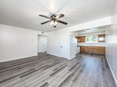 Fernbrook Apartments - 129-149 Pollasky Ave Clovis CA | Zillow