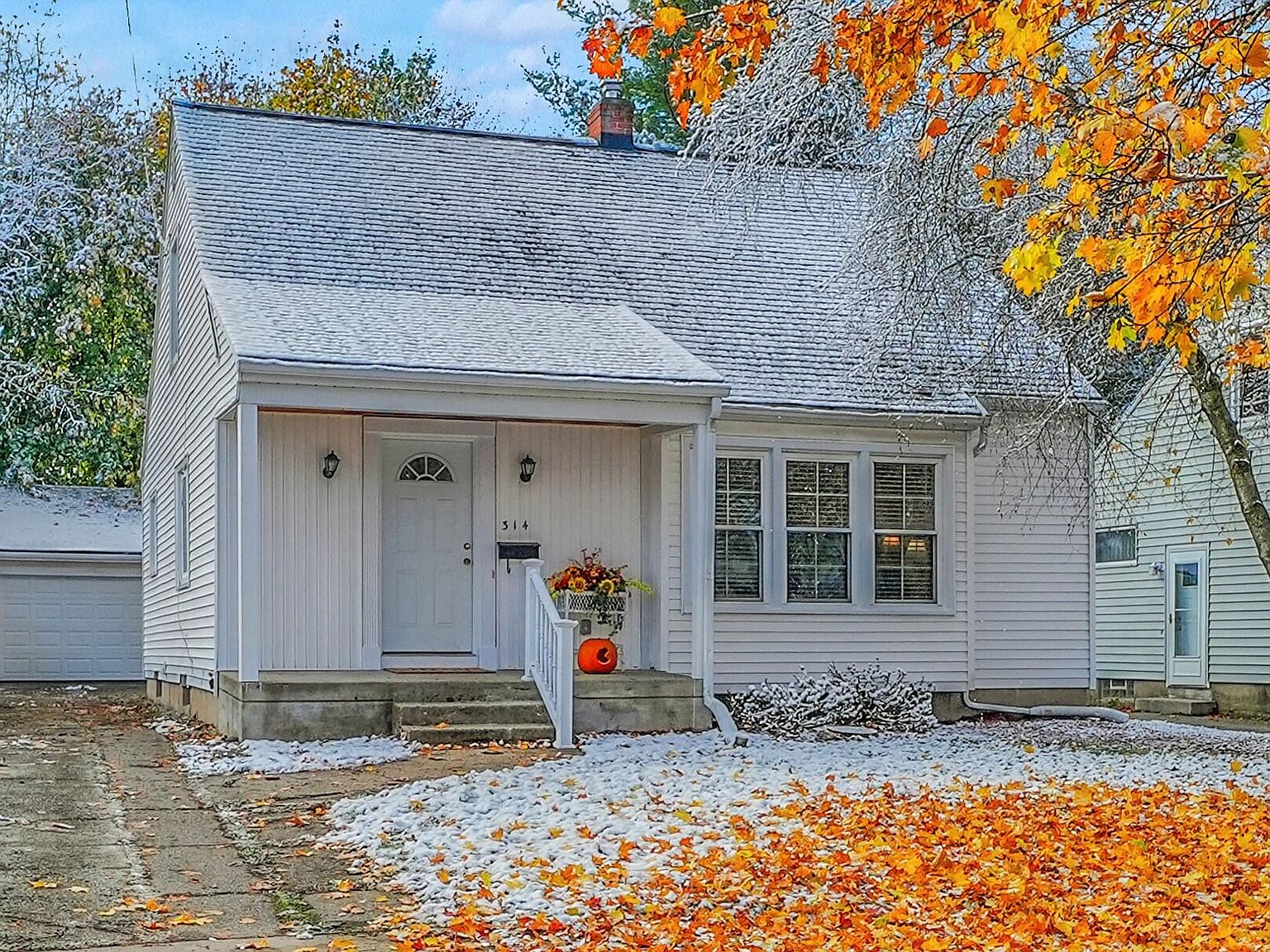 314 Rosemary St SE, Grand Rapids, MI 49507 | Zillow