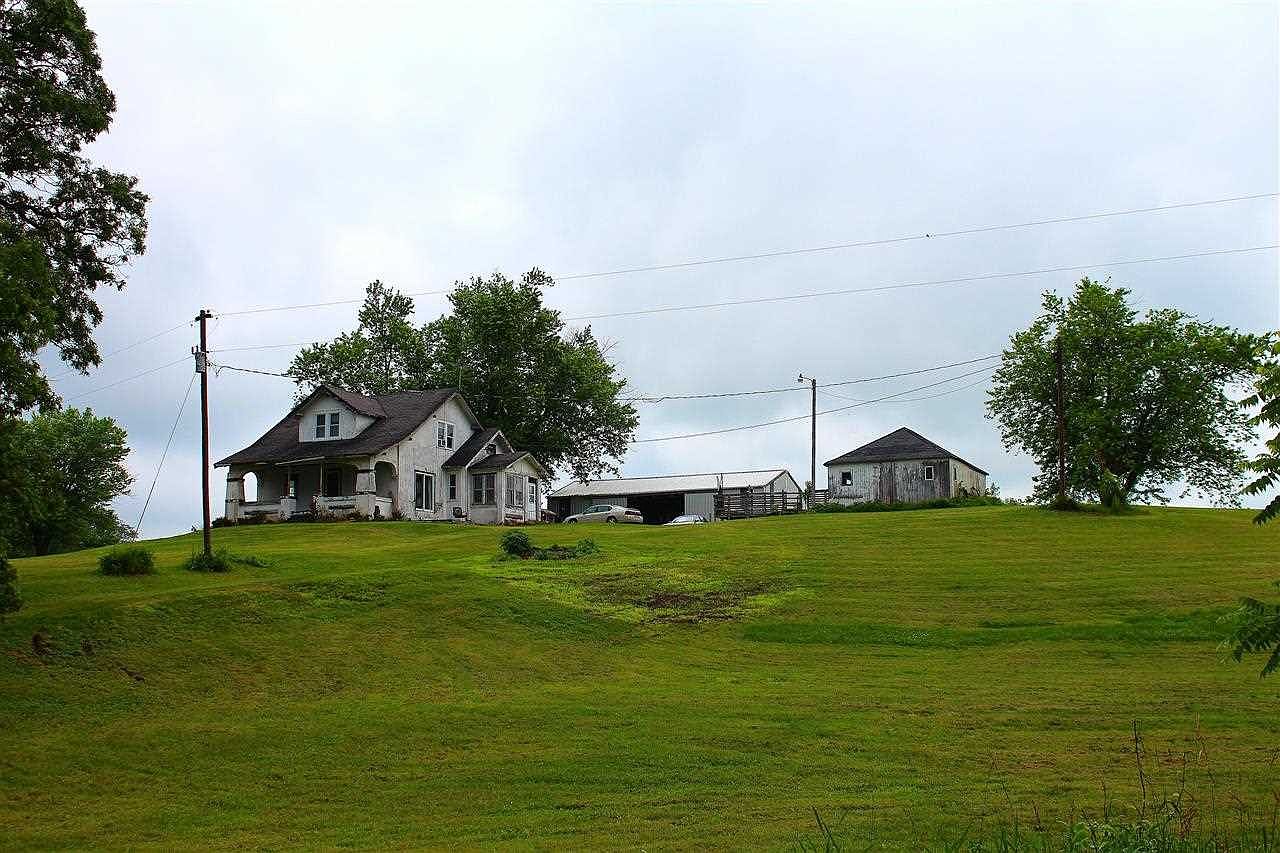 2979 178th Ave, Calamus, IA 52729 | Zillow