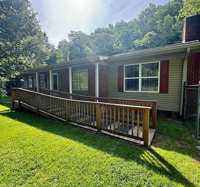 4931 Tomahawk Rd, Tomahawk, KY 41262 | MLS #122464 | Zillow